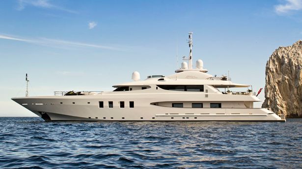 Edmiston signs Nereids superyacht Azteca II for sale